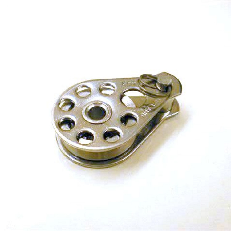 29er Spinnaker halyard sheave - under mast partner | Sailingfast